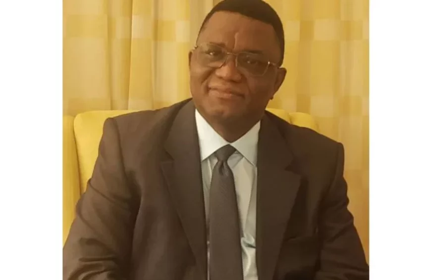 Choix du duo chez les Démocrates : Dr Valentin Agon, le candidat idéal ...